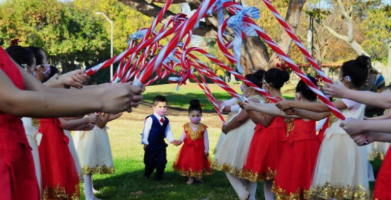 Mannakin Theater and Dance 'The Nutshell!' - Dance Informa Magazine