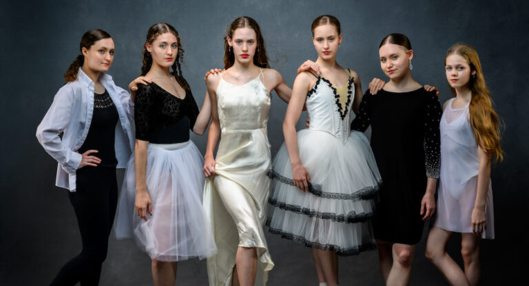 Dancing sisters: Talk with Quiner Sisters - Dance Informa Magazine