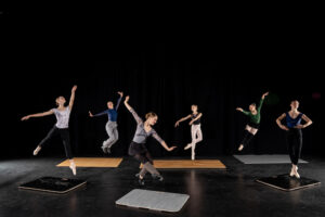 Dancing sisters: Talk with Quiner Sisters - Dance Informa Magazine