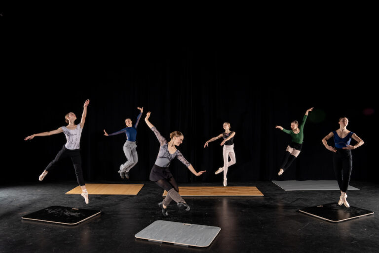 Dancing sisters: Talk with Quiner Sisters - Dance Informa Magazine